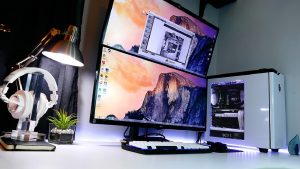 22 Awesome Gaming Battlestations / PC Setups Man Cave Mafia